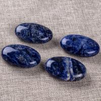 China Natural Polished Sodalite Palm Stone 6x4x2 cm 71g for Stress Relief and Home Decoration for sale