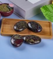 China Natural Dragon Bloodstone Oval Palm Stone 6×4×2 cm Polished Gemstone for Home Decoration and Collectors for sale