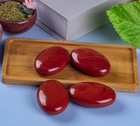 China Natural Red Jasper Palm Stone 6x4x2cm 71g Polished Worry Stone for Anxiety Relief and Home Decor for sale