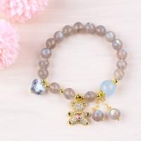 China Natural 8mm Labradorite Amethyst Gemstone Bracelet with Bear Charm for Energy Balancing and Daily Wear for sale