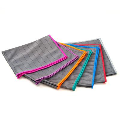 China Carbon Microfiber Car Detailing Cloth For Glass Window Polishing Lint Free for sale