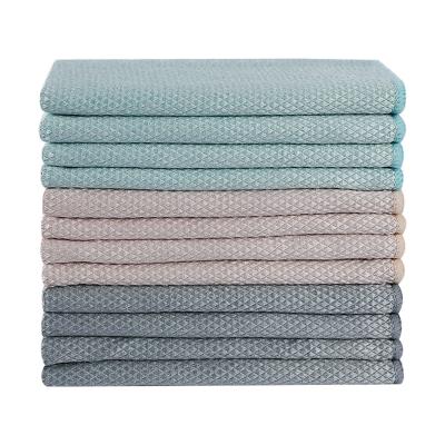 China Fish Scale Microfiber Glass Cleaning Cloth For Car Window Car Mirror Streak Free for sale