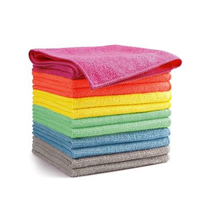 China Car Cleaning Microfiber Detailing Cloth Highly Absorbent Lint Free And Scratch Free for sale