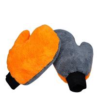 China Thumb Design Ultra Absorbent Coral Fleece Car Wash Mitt for sale