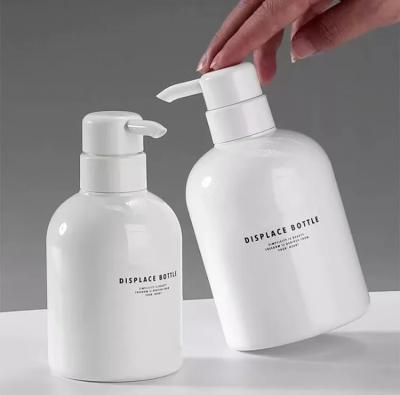 China Flip Top Cap Fine Mist Spray Bottle Professional Solution For Spraying for sale