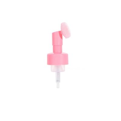 China 42mm Mousse Foam Pump Dispenser Silicone Brush Spray Bottle PP Plastic Heart Shaped 200ml for sale