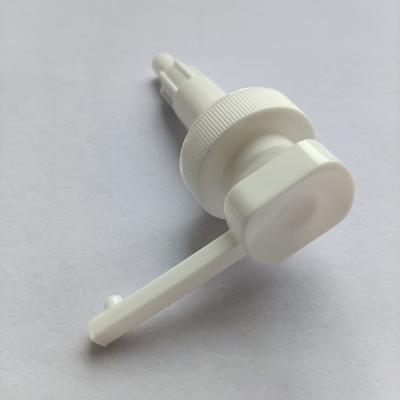China Square Head Long Nozzle 28mm 4cc Output Shampoo Gel PP Plastic Screw Lotion Pump for sale