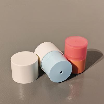 China 15g 30g Round PP Plastic Lip Mask Jar for Lip Care Products Container for sale