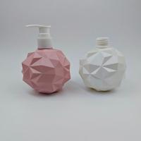 China 120ml 300ml PET Plastic Cosmetic Bottle Support Customization for Lotions and Creams for sale