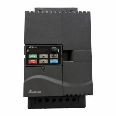China Delta VFD055E43A VFD-E Drive 7.5 HP 13 A 380-480V 3 Phase AC Motor Inverter Frame C IP20 Built-in PLC Function for sale