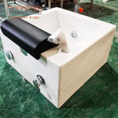 China Acrylic Foot Massage Tub Foot Spa Pedicure Tub With Hot / Cold Water Faucet for sale