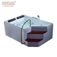China Two Person Jacuzzi Whirlpool Freestanding Bathtub With Jets Step Adult for sale