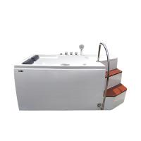 China Two Person Jacuzzi Whirlpool Freestanding Bathtub With Jets Step Adult for sale