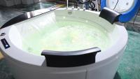 China 66 X 36 66 X 32 Waterfall Whirlpool Bathtub 2 Person Jacuzzi Clawfoot for sale