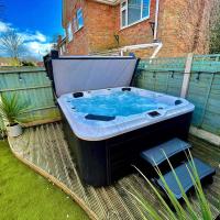 China Square Shape Outdoor SPA Bathtub Air Jets Freestanding Easy Cleaning for 5 person for sale