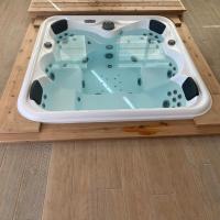 China Freestanding Air Jets Outdoor Whirlpool Spa Bathtub Above Ground Swimming Pool for sale