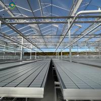 China Vertical Lettuce Greenhouse PC Sheet Greenhouse With Hydroponic System for sale