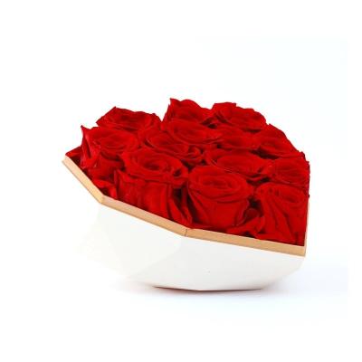 China Newest Design Eternal Flower Gift Valentine Heart Box Preserved Rose Wedding Decoration Flowers for sale