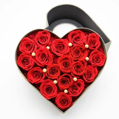 China Preserved roses real flowers in heartshaoe box never withered roses that last a year for her anniversary day for sale