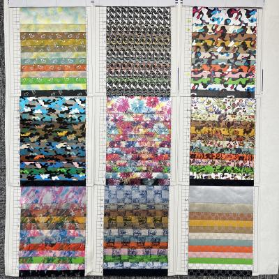 China Sunrise Microfiber Fabric PVC Synthetic Leather Embossed Stretchable Waterproof for Sofa Garments Bag Accessories Hot Sale for sale