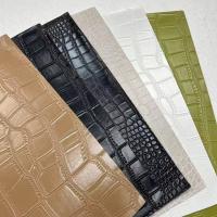 China Sunrise PVC Synthetic Leather Microfiber Fabric Knitted Backing Waterproof Synthetic Leather for Handbag for sale