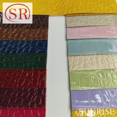 China 1.6mm crocodile PVC Faux Artificial Synthetic Leather Material for Handbags Sofa for sale
