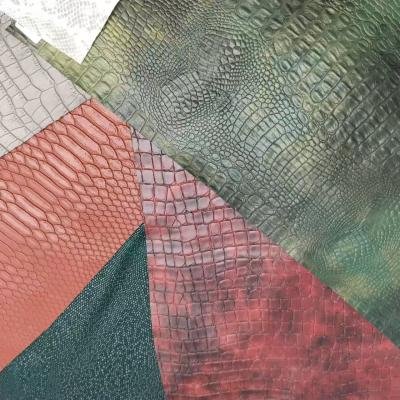 China Artificial Leather Manufacturer Patent crocodile Pattern PU Synthetic Leather Glossy crocodile Faux PU Leather for  Jacket for sale