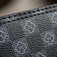 China 0.8mm Thick PVC Synthetic Leather Water Resistant Abrasion-Resistant for Bag Package for sale