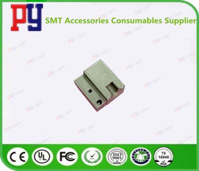 China Universal Feeder Parts 040C-017 Base Locator Latch for SMT Machine 8mm to 88mm Tape for sale