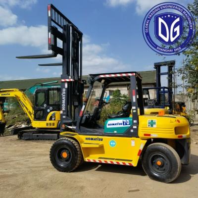 China 7 Ton Used Komatsu Forklift with 6D102E Mechanical Engine - 2022 Model with 876 Working Hours for sale