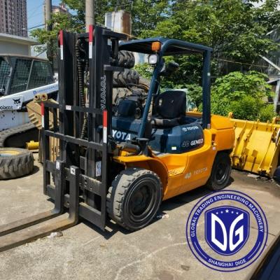 China 4 Ton Used Toyota Forklift 2020 Model with 1834 Working Hours - Mechanical Hydraulic Wheel Type from Japan for sale
