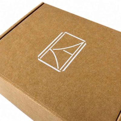 China Retail Packaging Kraft Mailer Box with White Screen Printed Logo for sale