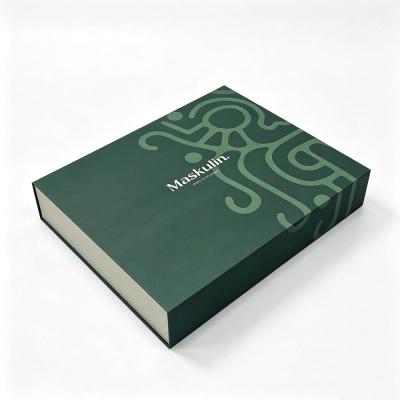 China Magnetic Closure Flip Luxury Perfume Box Customized with Printed EVA Insert for sale