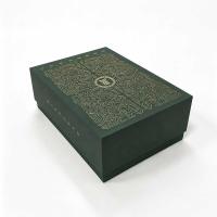 China Textured Paper Gold Foil Decoration Lid and Base Gift Box Premium Packaging for sale