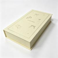 China Luxury Gifts Packaging Magnetic Closure Boxes With Gold Foil Logo / Insert Tray for sale