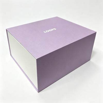 China Purple Custom Magnetic Gift Box Pantone Printing With Cardboard Insert for sale