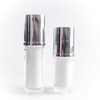 China Double Layer Transparent Vacuum Bottle Acrylic Emulsion Skin Care Essence for sale