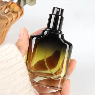 China Glass Perfume Bottle Set with Stopper 20ml to 100ml for Preserving Original Scent for sale