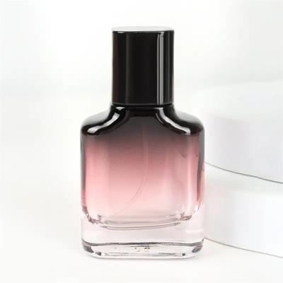 China Portable 30ml Gradient Glass Perfume Bottle with Black Sprayer and Cap for Fragrance for sale