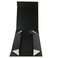 China Handmade Recycled Cardboard Packaging Magnetic Closure Black Foldable for sale