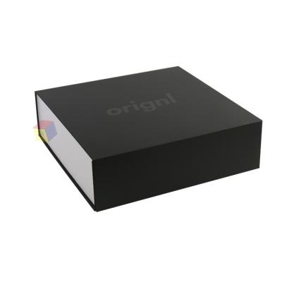 China Custom Luxury Apparel Packaging Boxes - 500pcs MOQ with Magnetic Flap & Custom Logo Options for sale