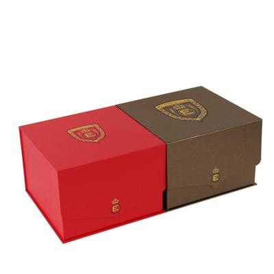 China Custom Magnetic Baseball Cap Packaging Box with 157gsm Paper and 1500gsm Cardboard Construction - OEM Service Available for sale