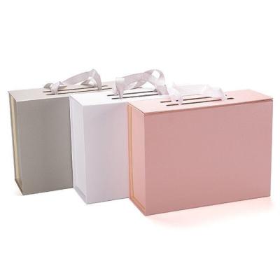 China Custom Newborn Baby Gift Set Box with Foldable Magnetic Flap Closure and Handle - 500pcs MOQ, 10-Day Production for sale