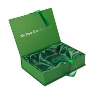 China 290x210x70mm Green Glitter Paper Hair Extension Box with Magnetic Closure & Satin Lining - 464g Custom Packaging for sale