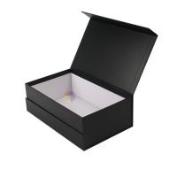 China Custom Luxury Hard Cardboard Shoe Box with Magnetic Closure - 1500gsm Material, 500pcs MOQ, Recyclable Packaging for sale