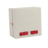 China Cardboard Fashionable Watch Gift Box Customizable With Pillow Insert for sale