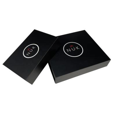 China Disposable Food Paper Gift Box 310x270x60mm with Matte Lamination for Sushi Takeout Packaging for sale
