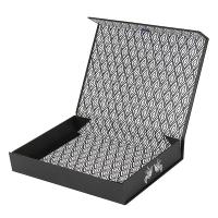 China Custom Scarf Packaging Box with Magnetic Closure - 157gsm Paper & 1500gsm Cardboard, 389g Weight, OEM Available for sale