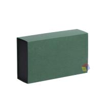China Presentation Rigid Cardboard Paper Magnetic Hamper Boxes Custom Gift Packaging for sale
