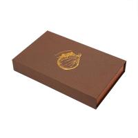 China Customize Luxury Magnetic Closure Valentines Sweet Boxes Packaging Candy Gift Chocolate for sale